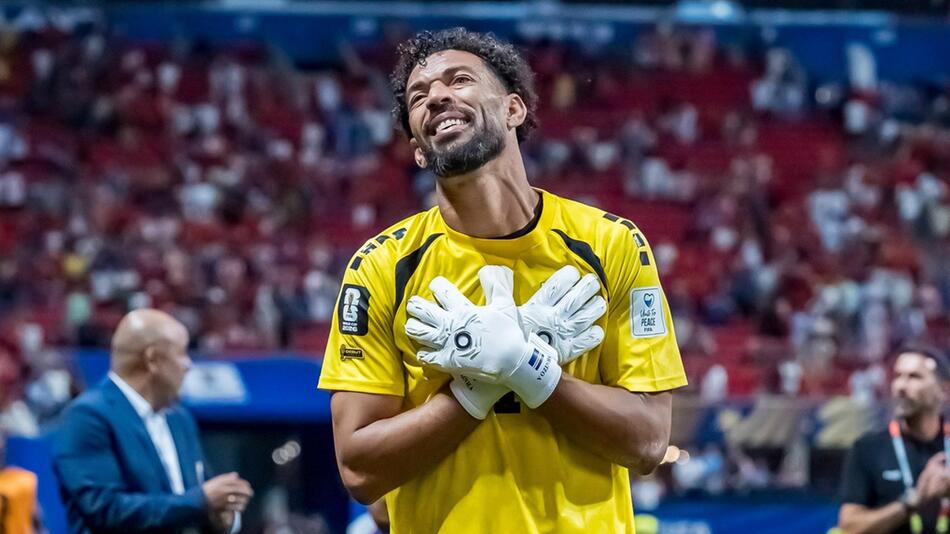 Sensationsspiel: Kap Verdes Torhüter Vozinha wird zum Instagram-Star ...