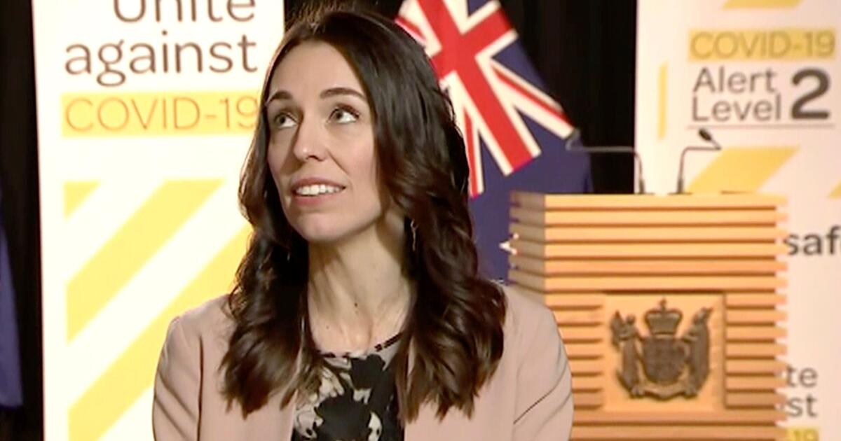 Erdbeben bei Live-Interview: Neuseelands Regierungschefin Jacinda ...