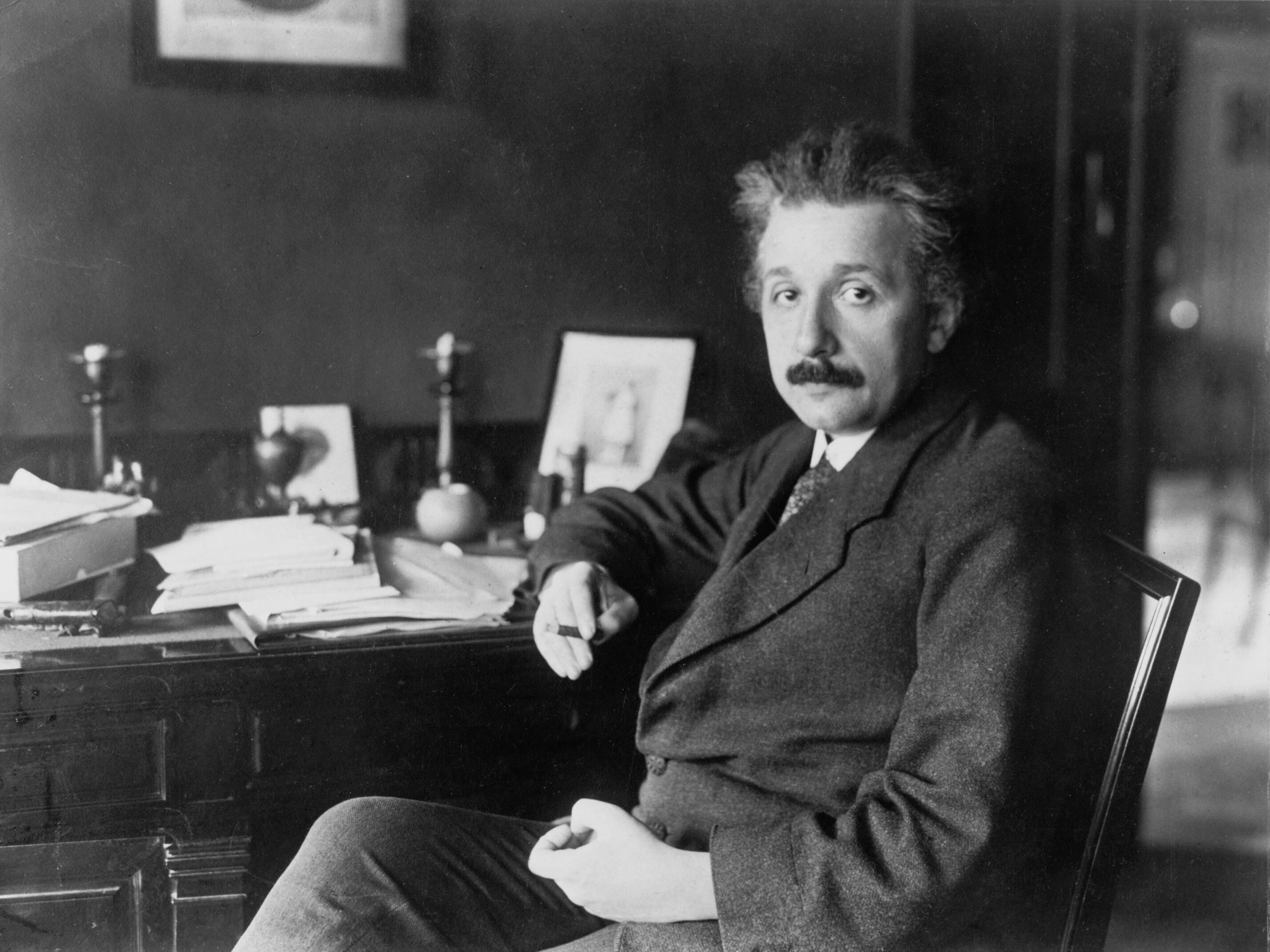 Albert Einsteins Hjerne Utstilt Das Geniale Albert Einstein