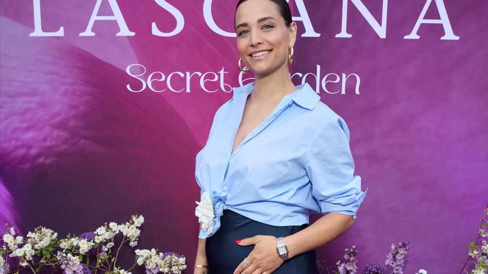 Amira Aly präsentiert stolz ihren Babybauch | GMX.AT