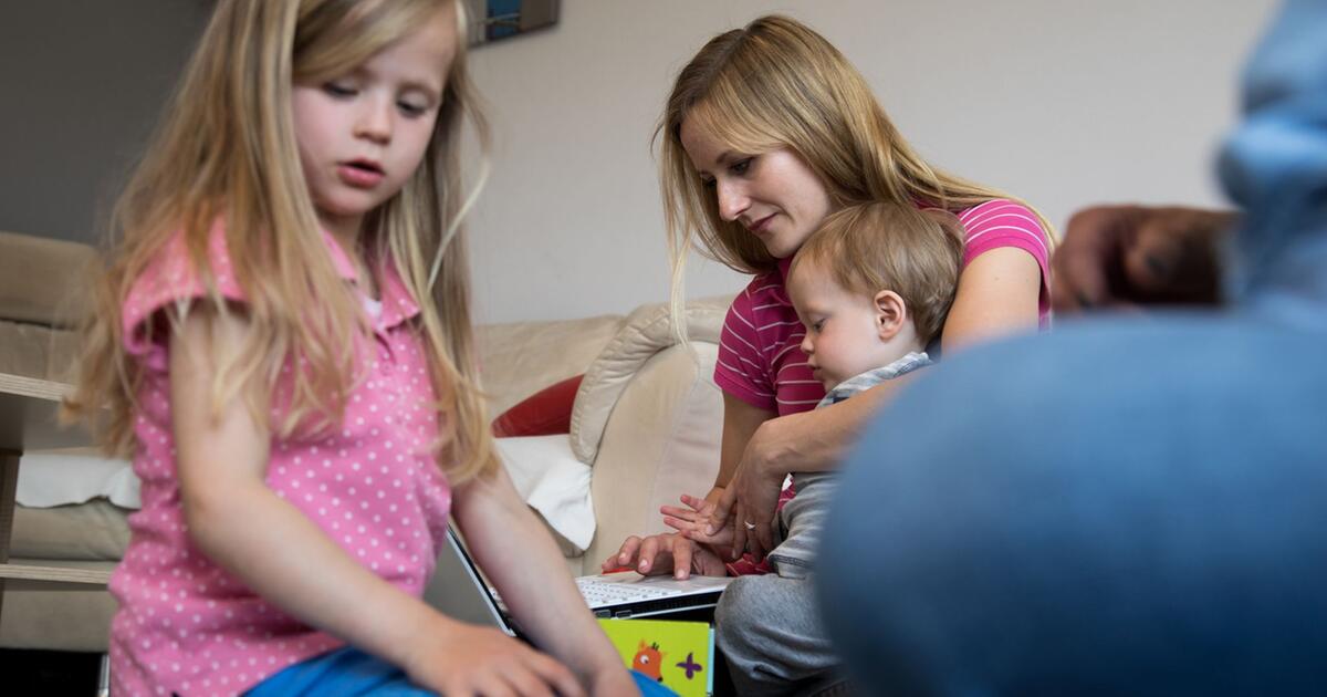 Kinderbetreuung, Homeoffice: Tipps für Eltern im Corona-Alltag | GMX.AT