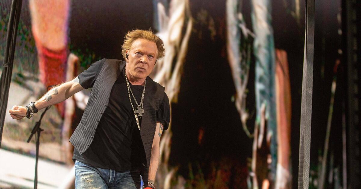 Axl Rose rastet auf der Bühne aus | GMX.AT