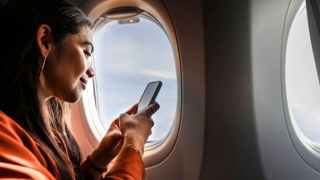 "Wahrscheinlich Urin": Diesen Sitzplatz meiden Flugbegleiter aus Ekel ...