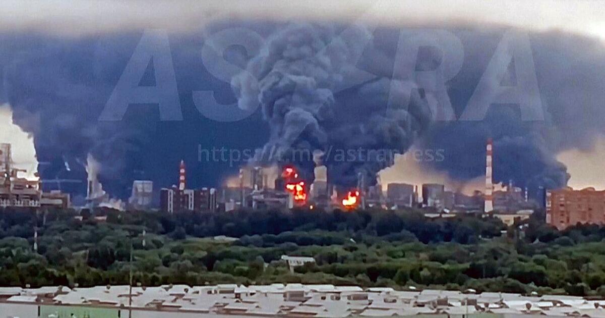 Ukraine überzieht Moskau mit Drohnenangriffen - Video | GMX.AT