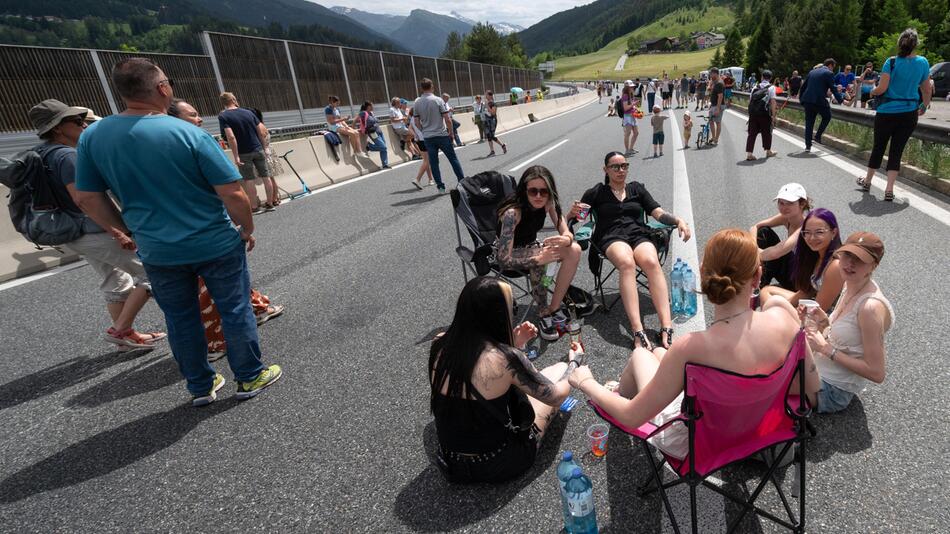 Brenner-Demo: Acht Stunden Ruhe | GMX.AT